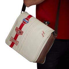 Messenger bag cyber monday store